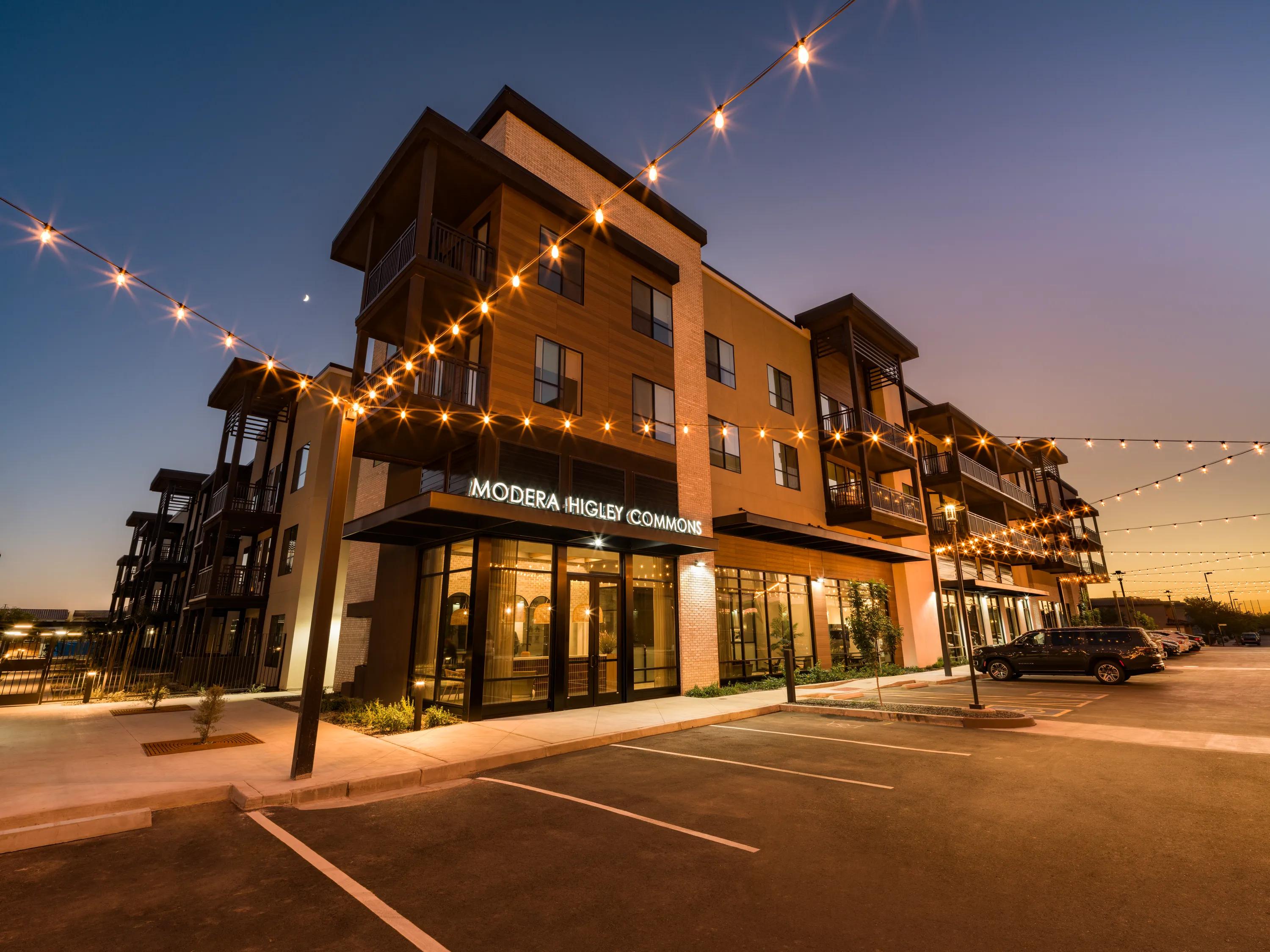 Gallery – Gilbert, Arizona Apartments: Modera Higley Commons