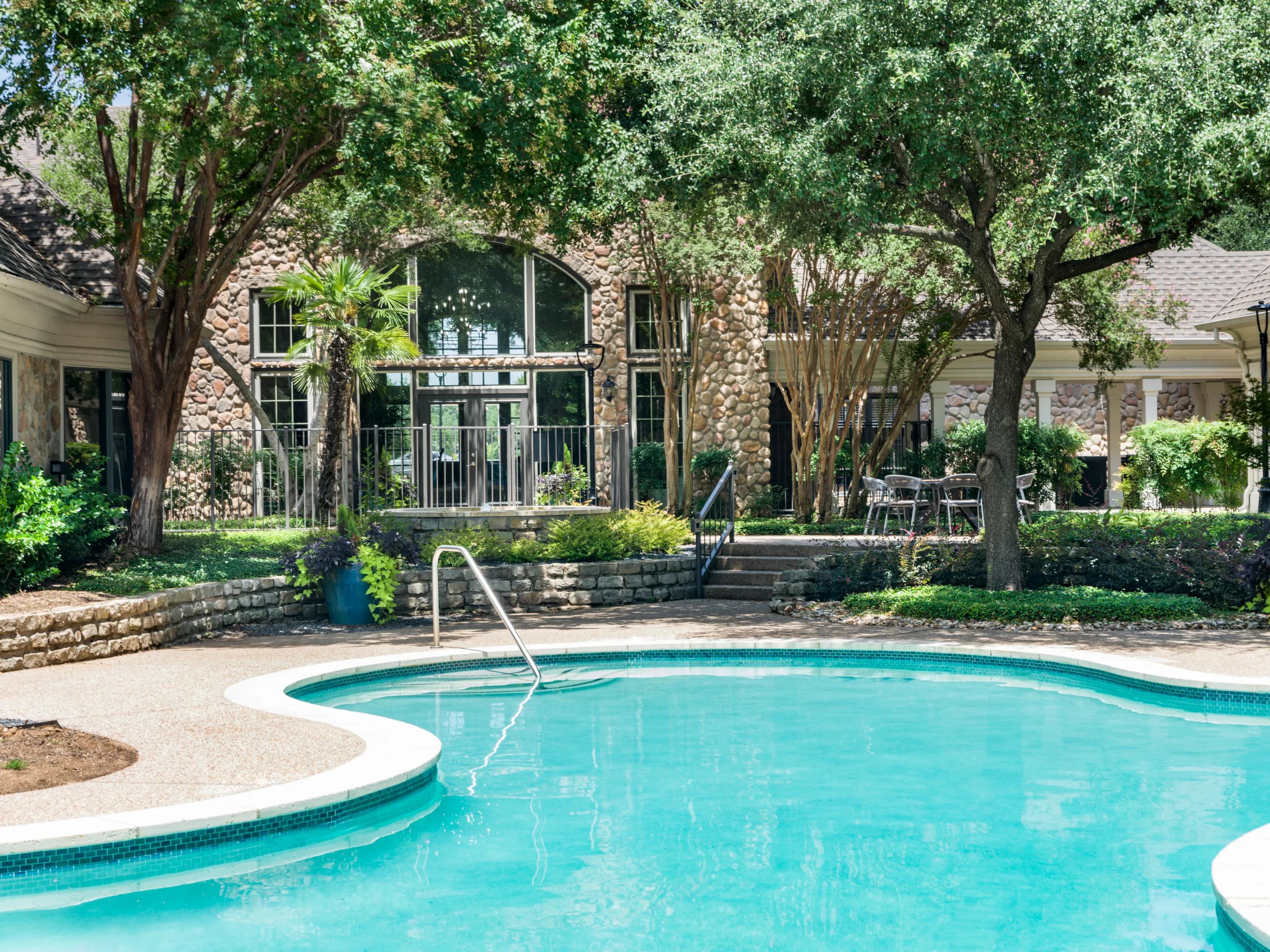Gallery: Alister Sunset Valley Southwest Austin Apartments