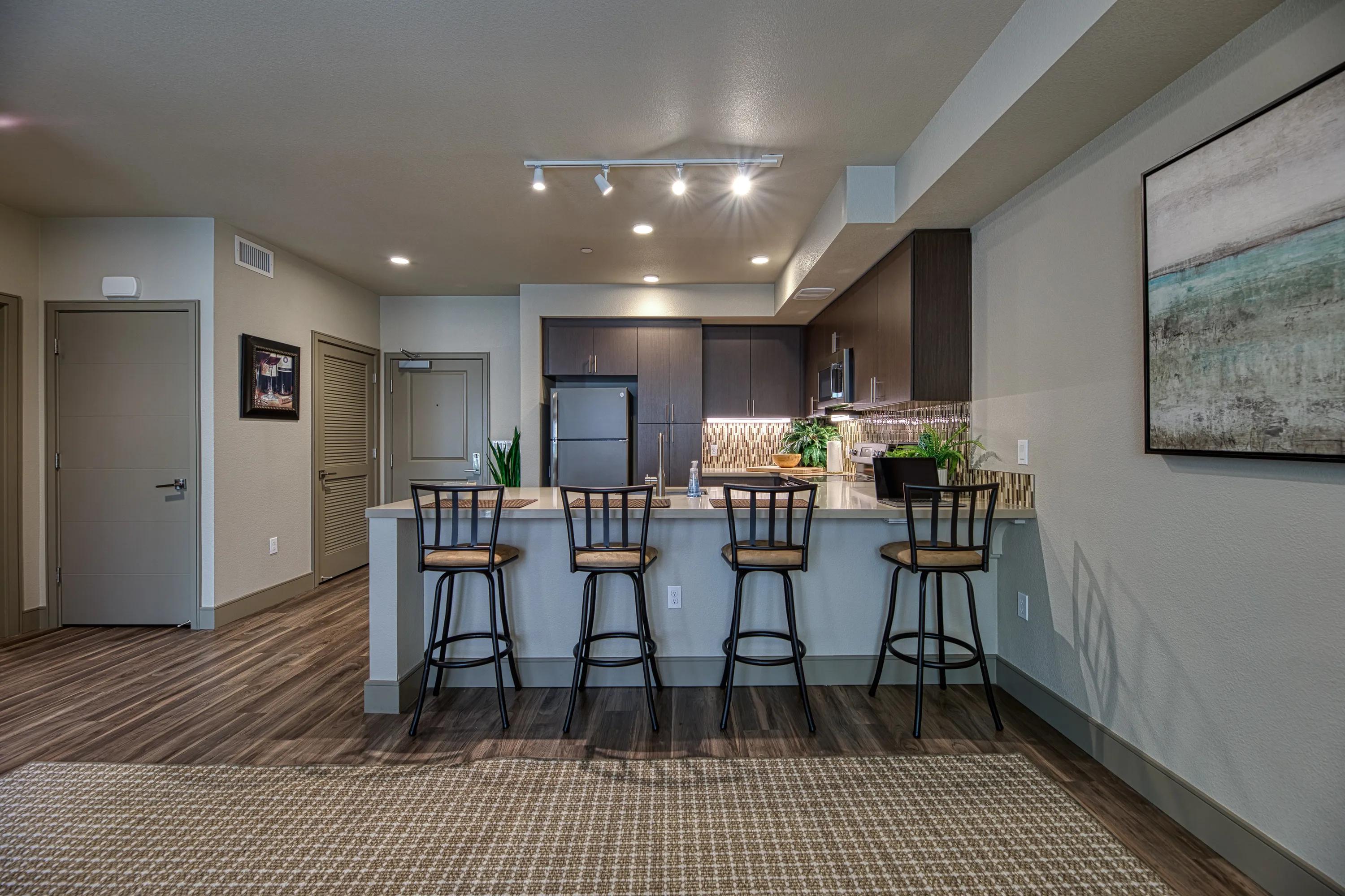 Vespaio Apartment Photos & Virtual Tours | San Jose, CA