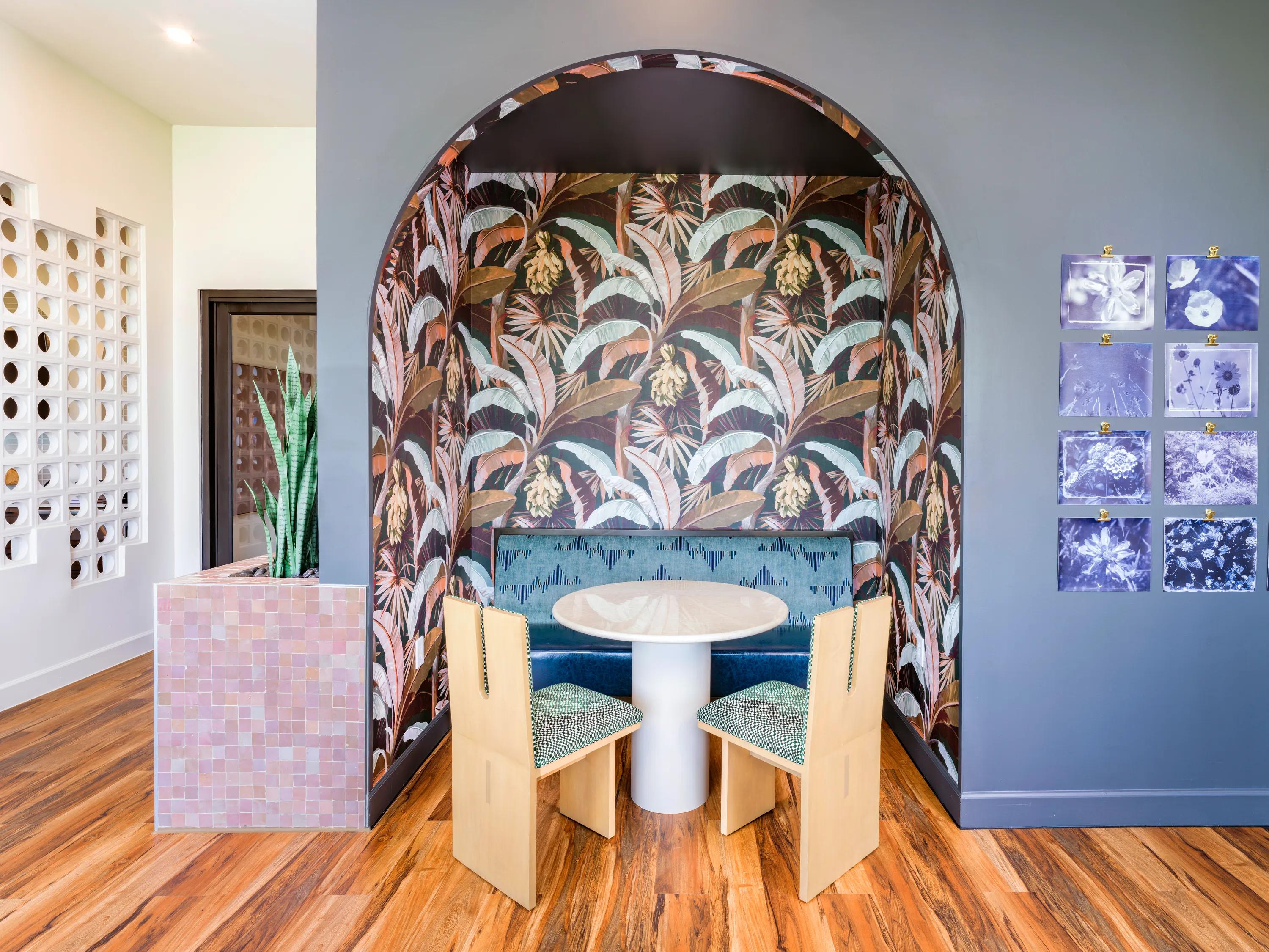 Click through the Photo Gallery Apartments in Dallas, TX