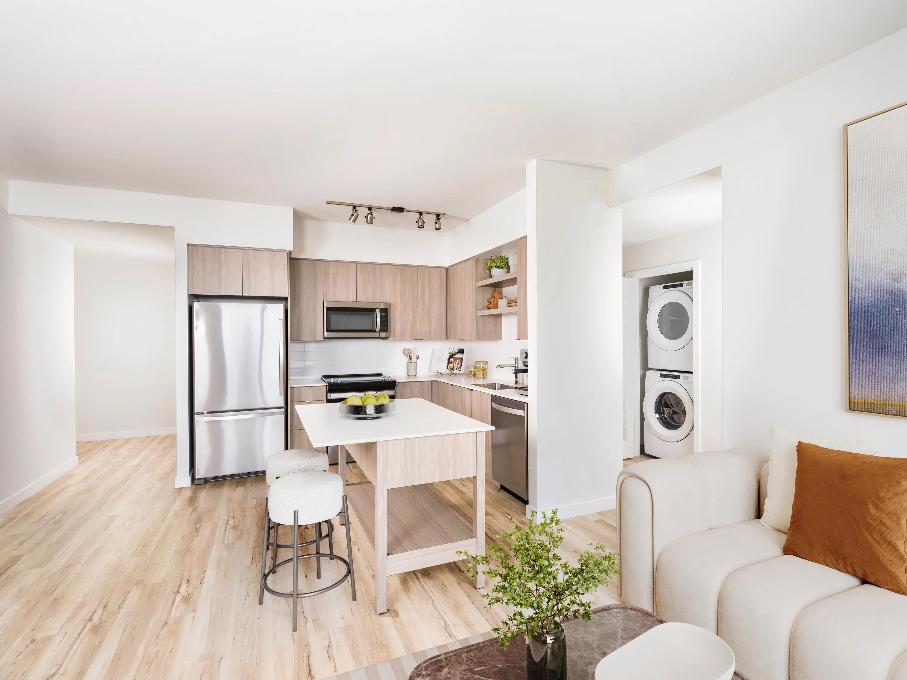 Browse Our Miami, FL Apartment Gallery | View Photos