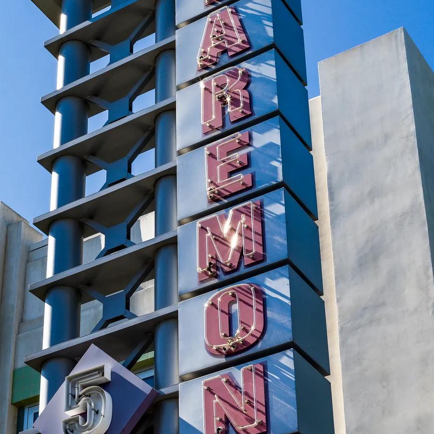 Luxury Personified: Modera Pomona Apartments | Official Site