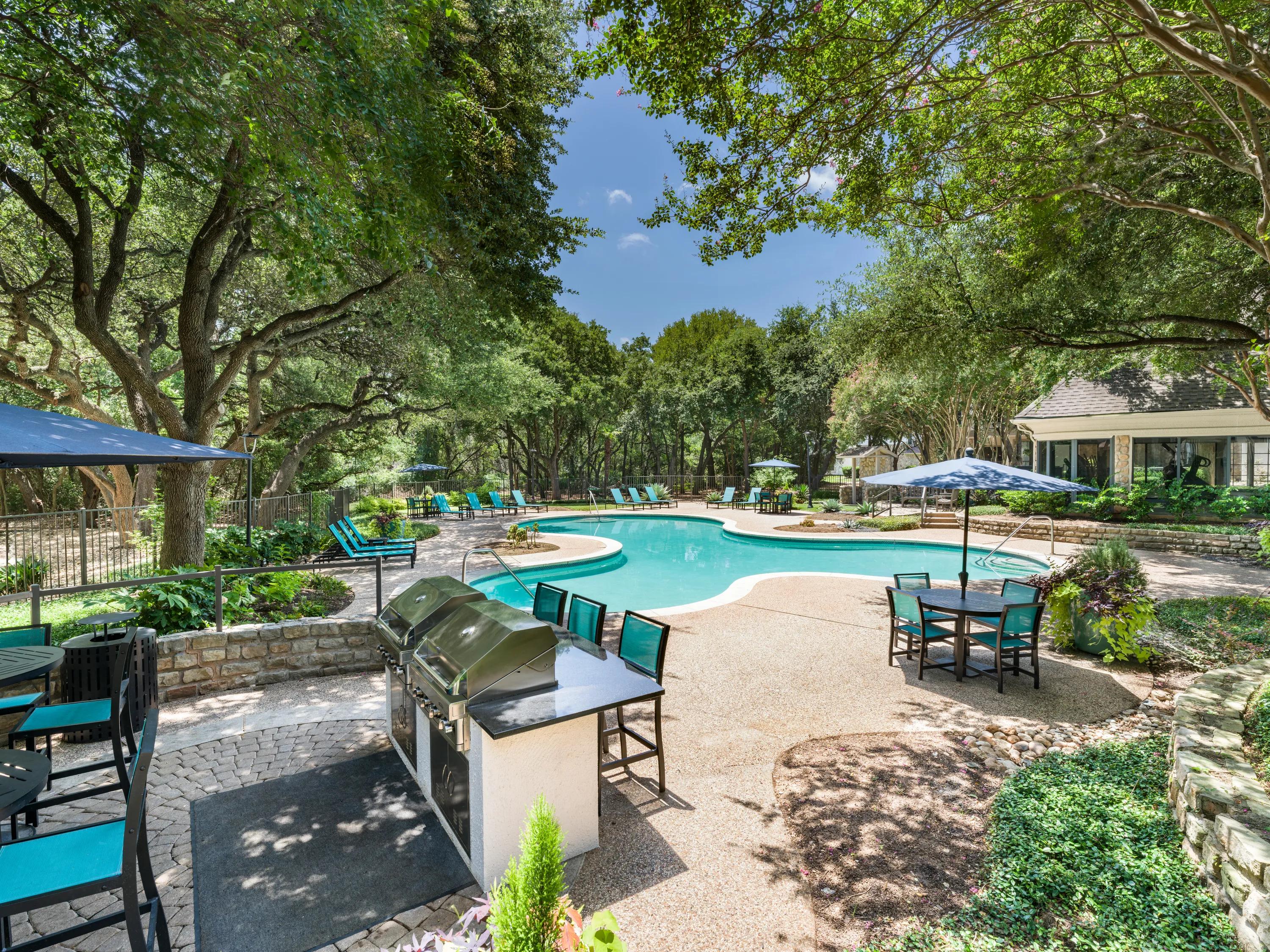 Gallery: Alister Sunset Valley Southwest Austin Apartments