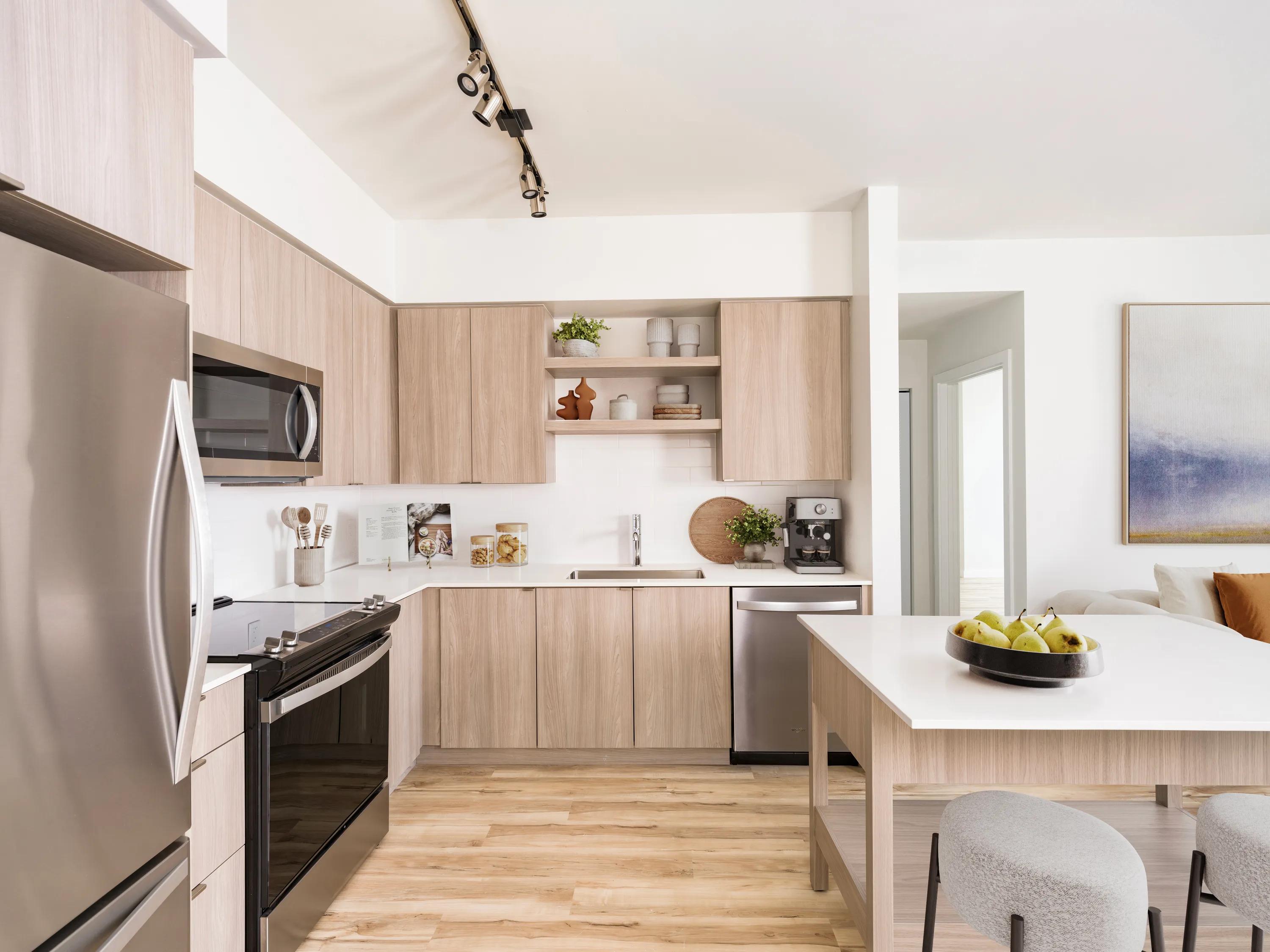 Browse Our Miami, FL Apartment Gallery | View Photos