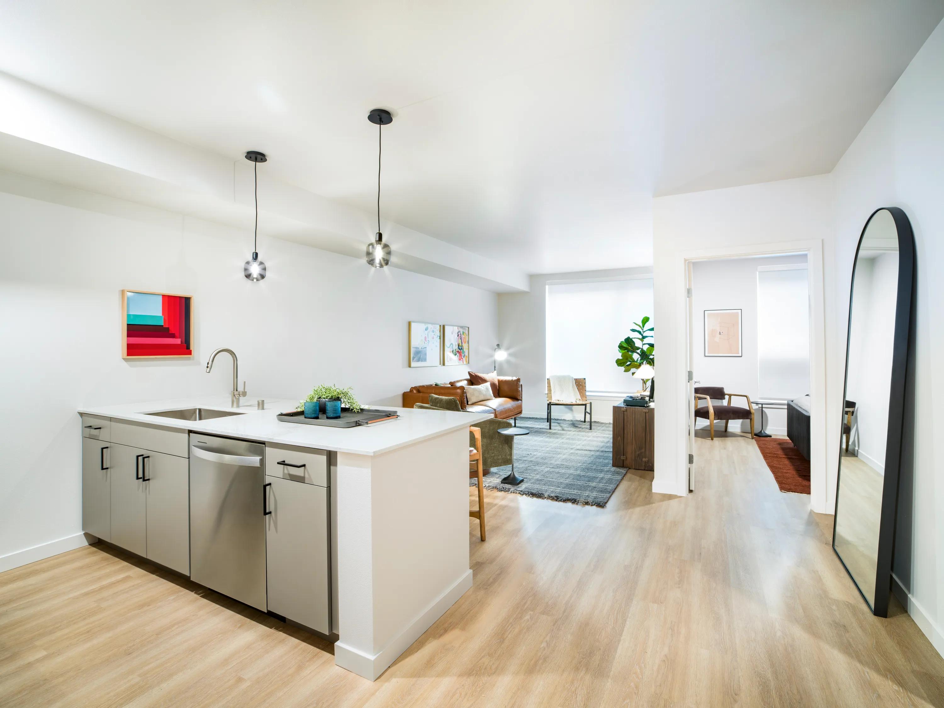 Photo Gallery | See Life at Modera Shoreline Apartments